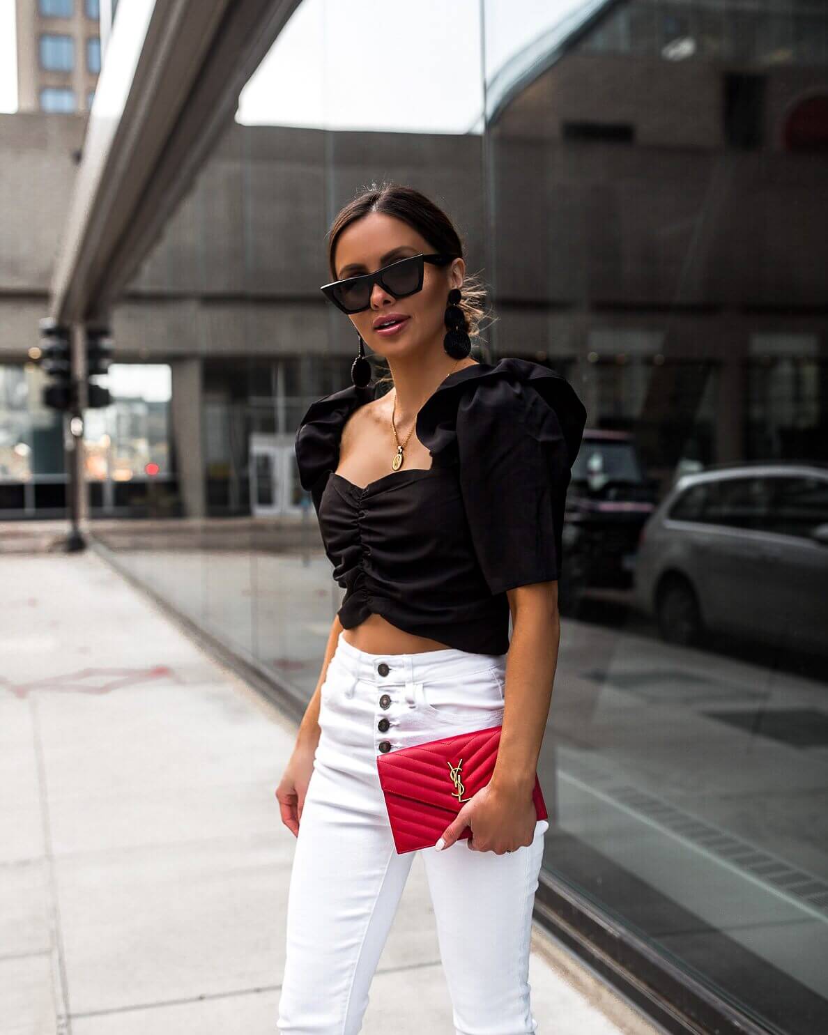 How To Dress To Flatter Your Petite Frame - Mia Mia Mine