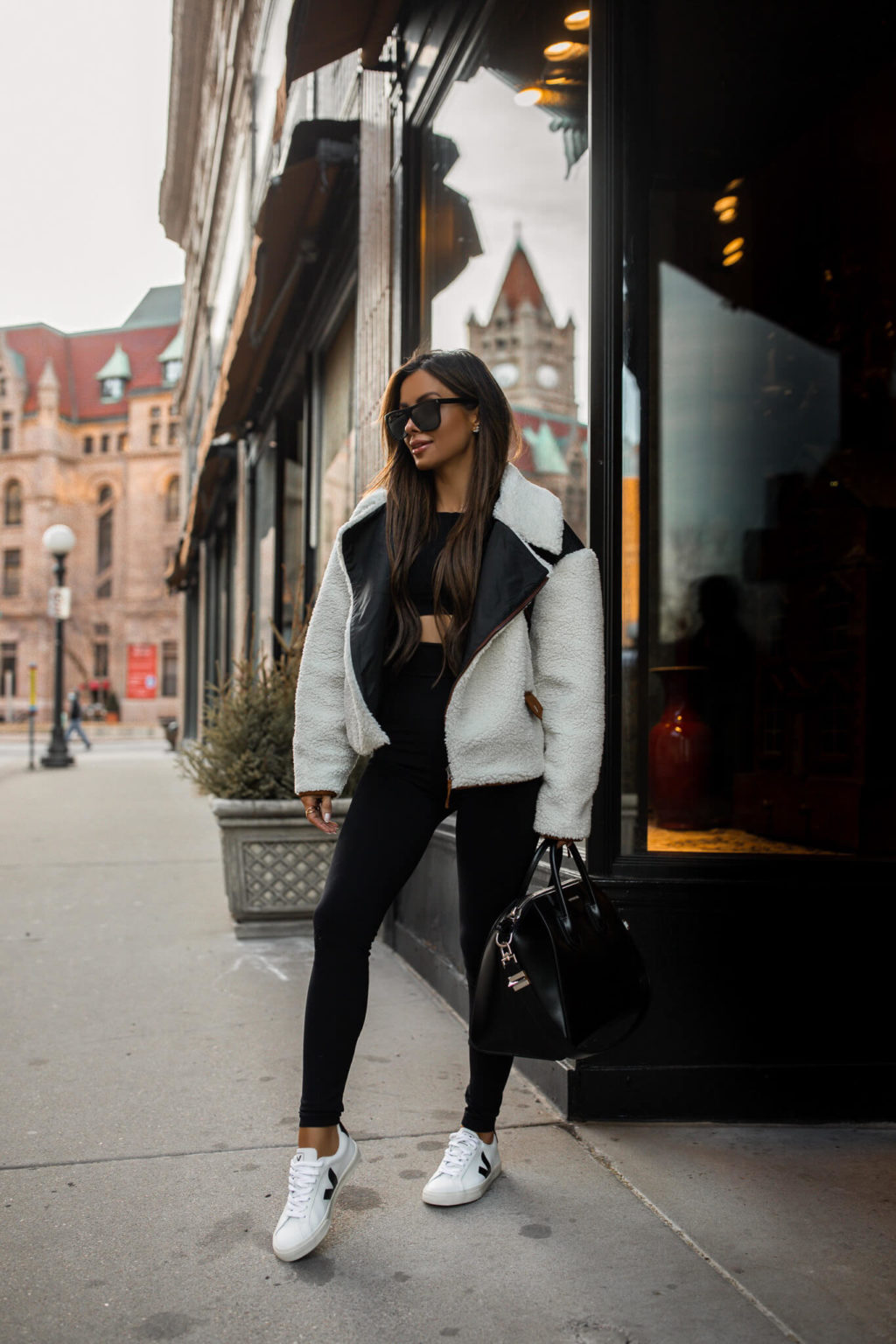 5 Elevated Spring Sneaker Outfits To Recreate - Mia Mia Mine