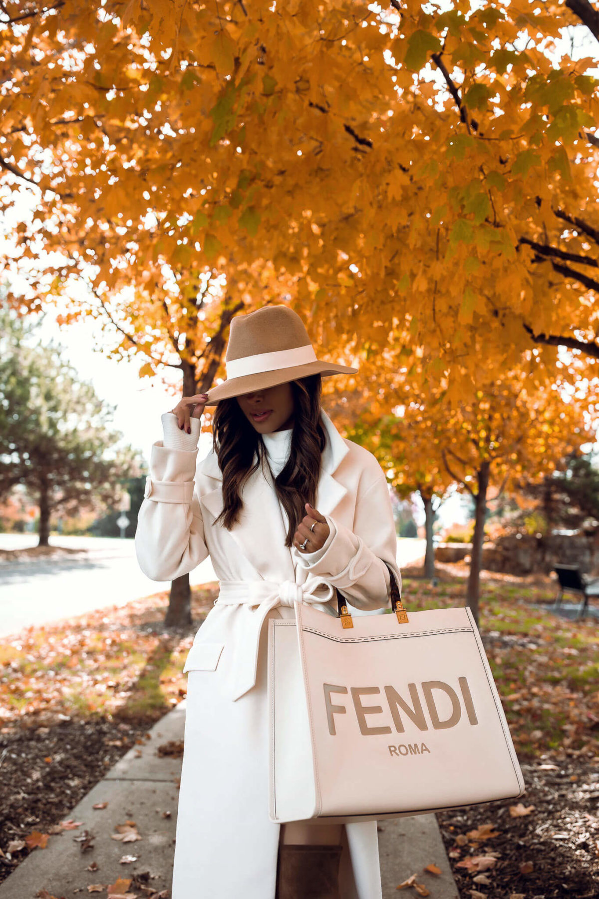 My Honest Review of the Fendi Sunshine Tote - Mia Mia Mine
